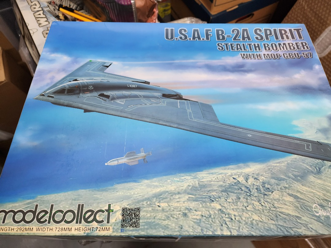 Vintage kit of ModelCollect 1/72 USAF B-2A Spirit Stealth Bomber (Brand ...
