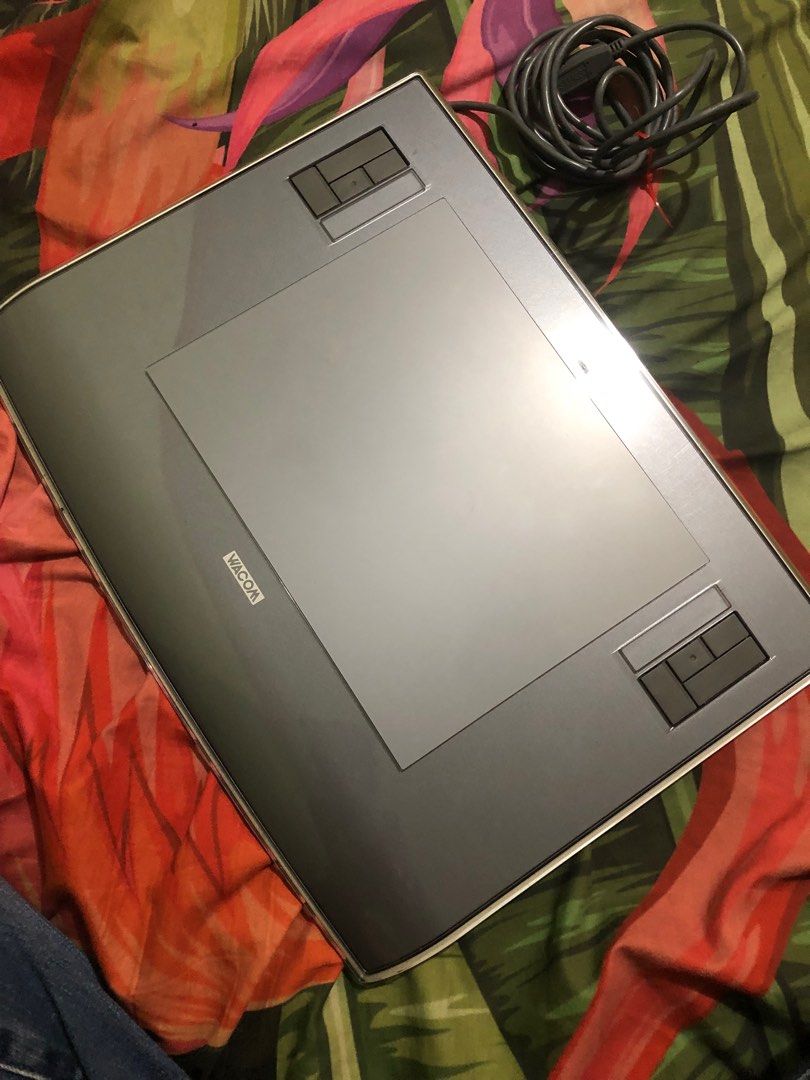 Wacom Intuos 3 graphics tab PTZ-630, Computers & Tech, Parts ...