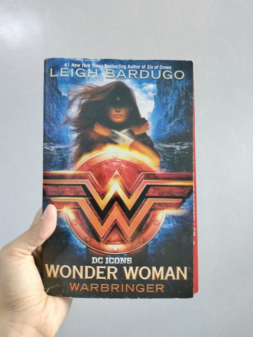 Wonder Woman by Leigh Bardugo, Hobbies & Toys, Books & Magazines ...