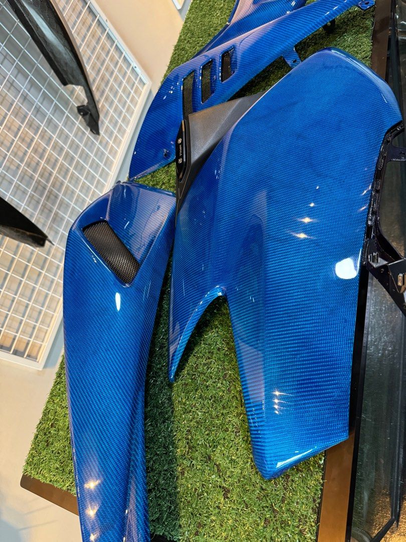 Yamaha T-Max 560 candytone blue twill carbon, Motorcycles, Motorcycle ...