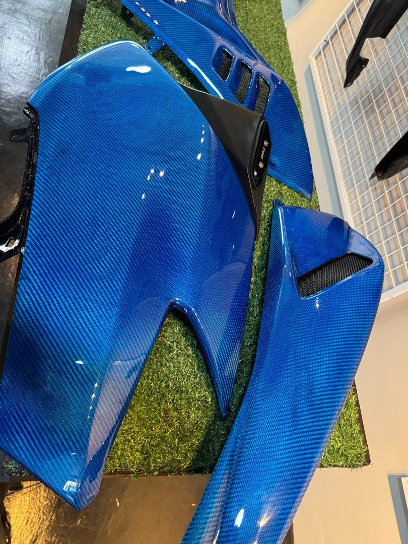 Yamaha T-Max 560 candytone blue twill carbon, Motorcycles, Motorcycle ...