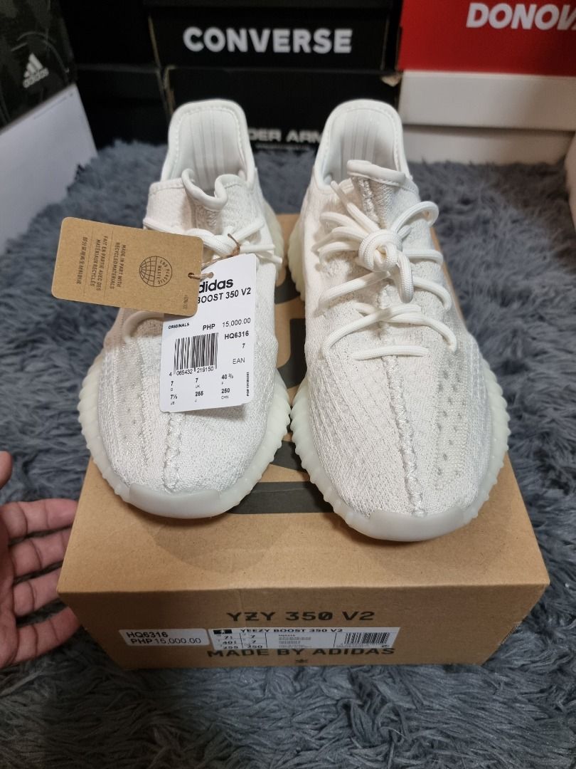 Yeezy 350 v2 Bone, Men's Fashion, Footwear, Sneakers on Carousell