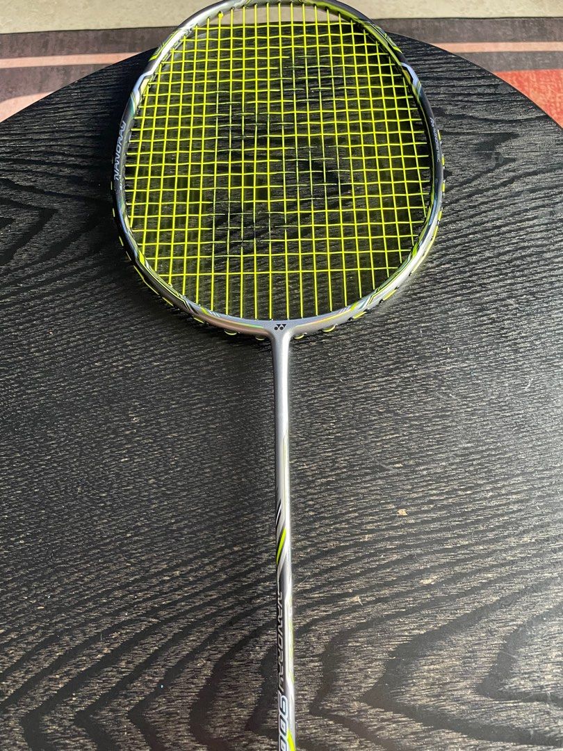YONEX NANORAY 900 / 3UG4 / BG 65 / 27 POUNDS, Sports Equipment, Other ...