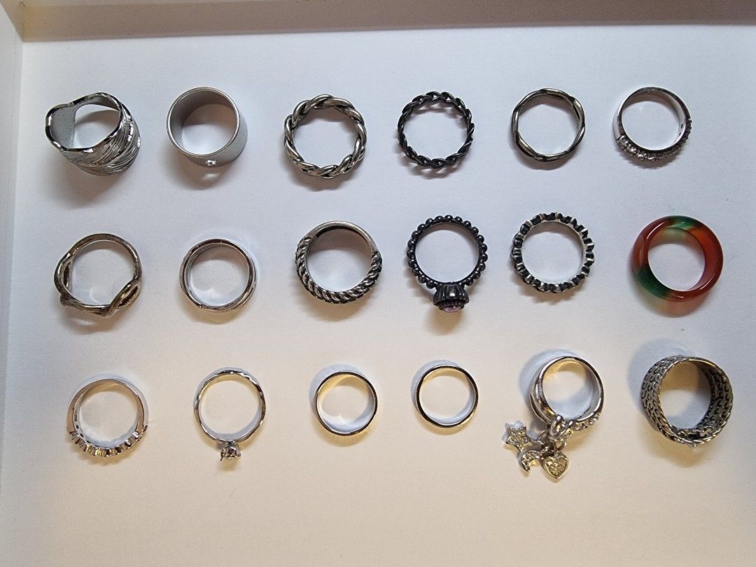18 assorted Rings (+freebies), Women's Fashion, Jewelry & Organisers ...