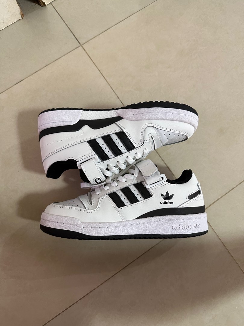 Adidas Forum Low, Women's Fashion, Footwear, Sneakers on Carousell
