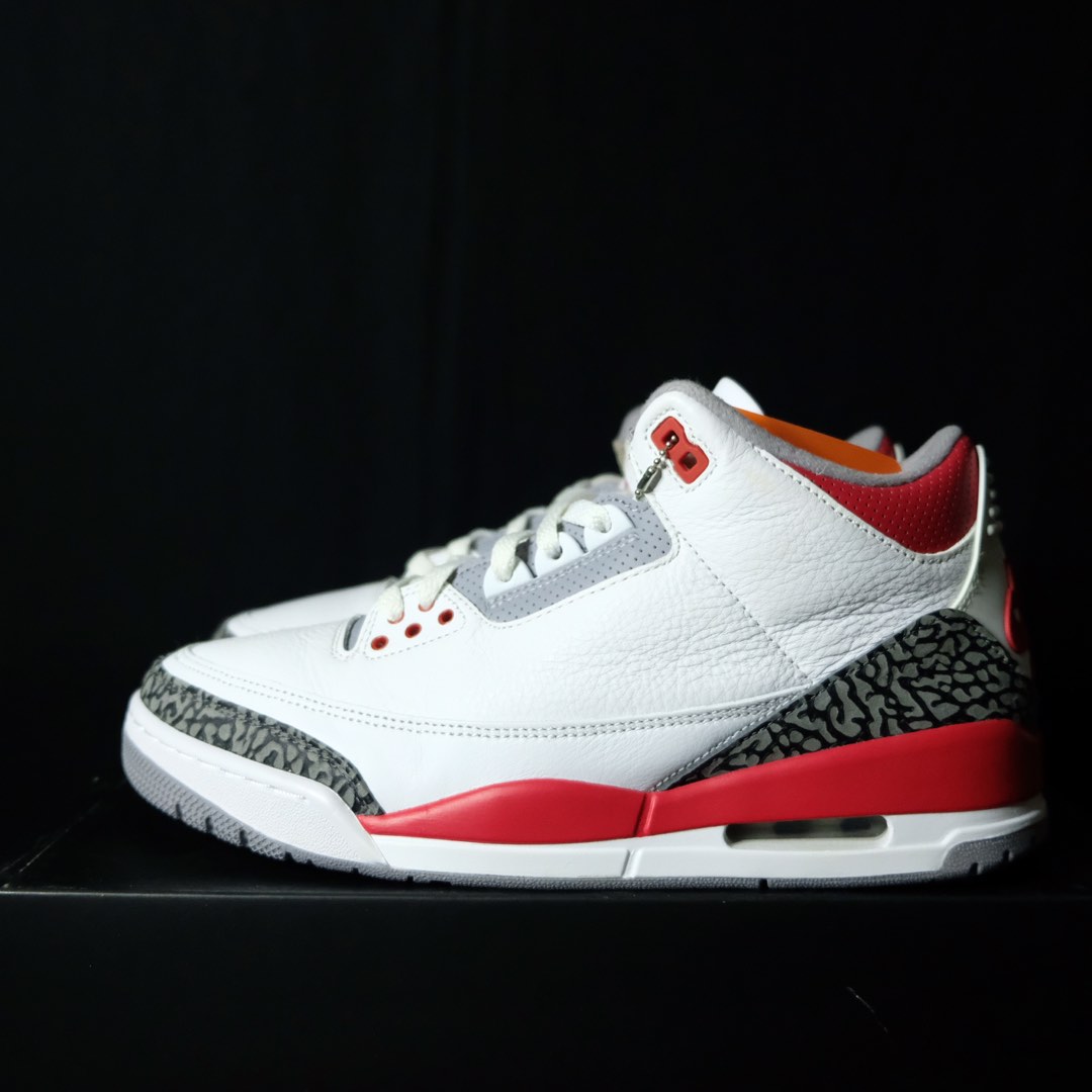 Air Jordan 3 Fire Red, Men's Fashion, Footwear, Sneakers on Carousell