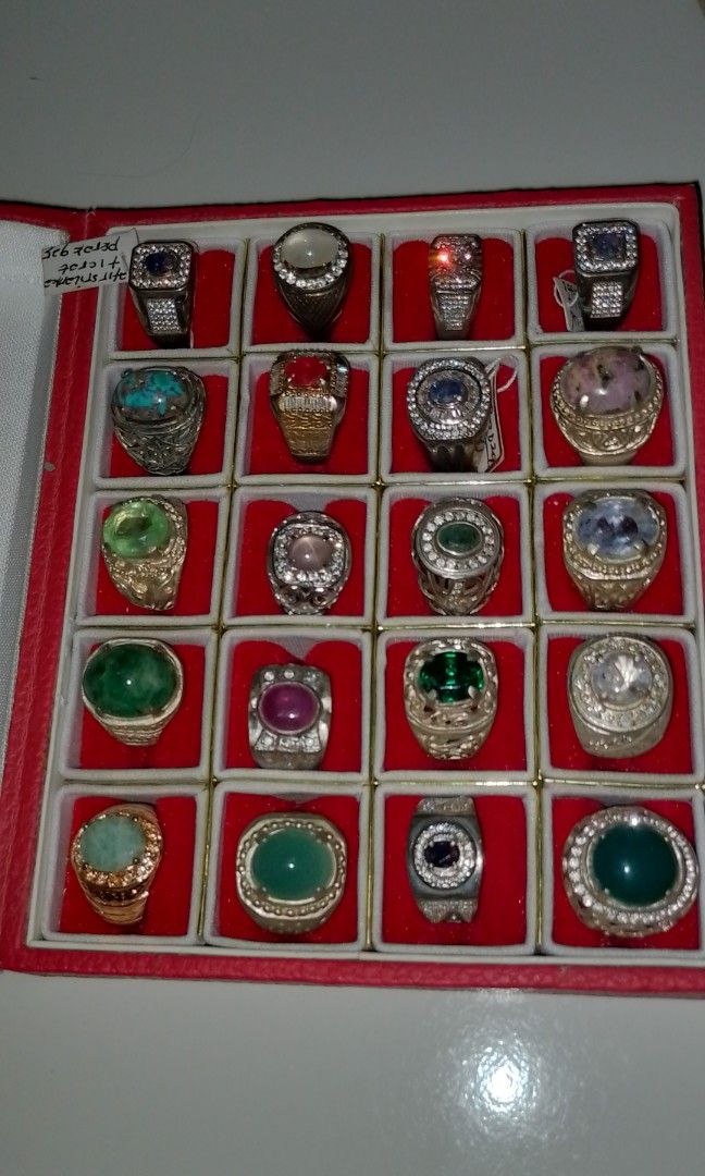 ANEKA CIN2 BATU PERMATA, Fesyen Pria, Aksesoris, Lainnya di Carousell