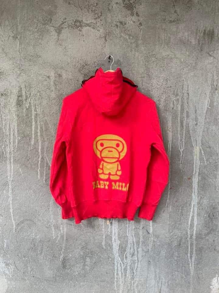 Baby Milo X Super Mario Hoodie medium, Men's Fashion, Coats, Jackets ...