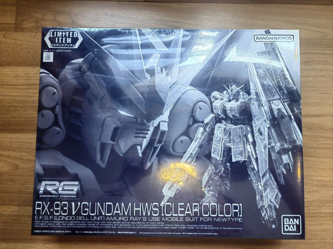 Bandai Limited RG Nu Gundam HWS and Sazabi clear color version, Hobbies ...