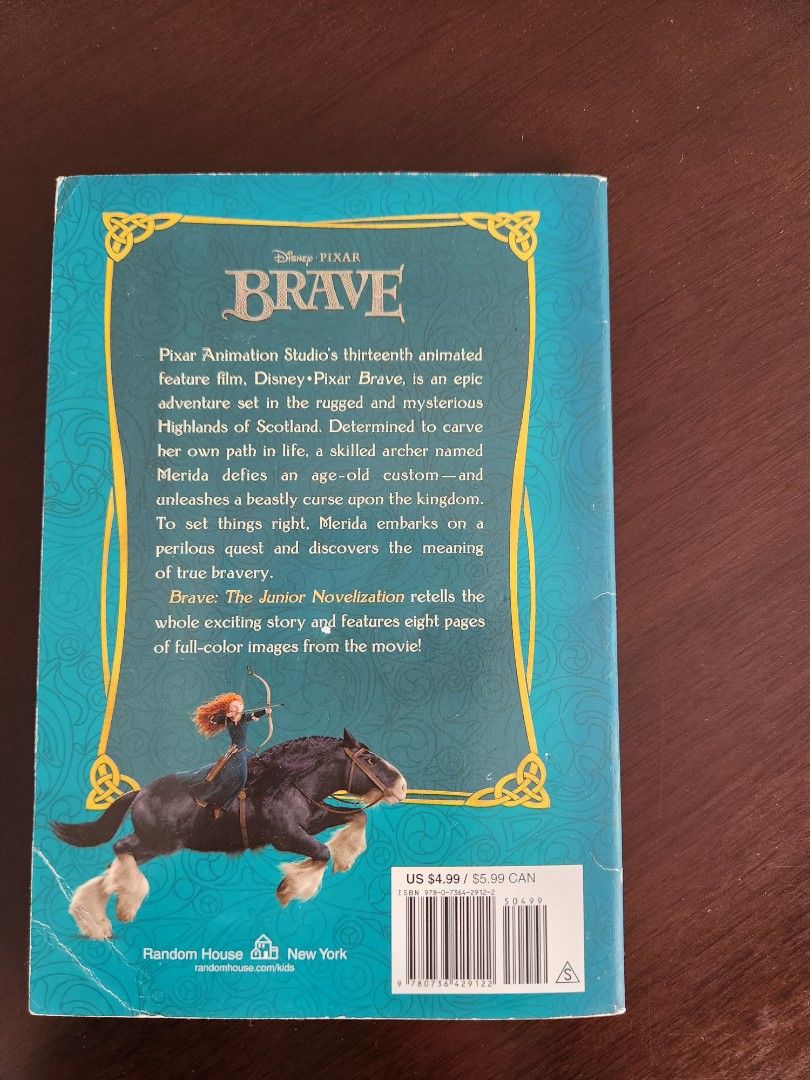 BRAVE (English Story Book, Disney, PIXAR), 興趣及遊戲, 書本 & 文具, 小朋友書 - Carousell