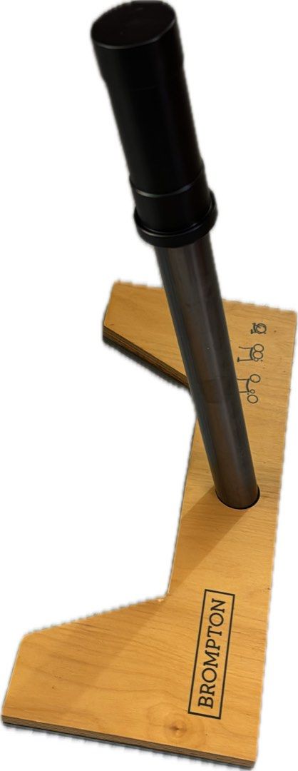 Brompton Display/Tuning Stand, Sports Equipment, Bicycles & Parts ...