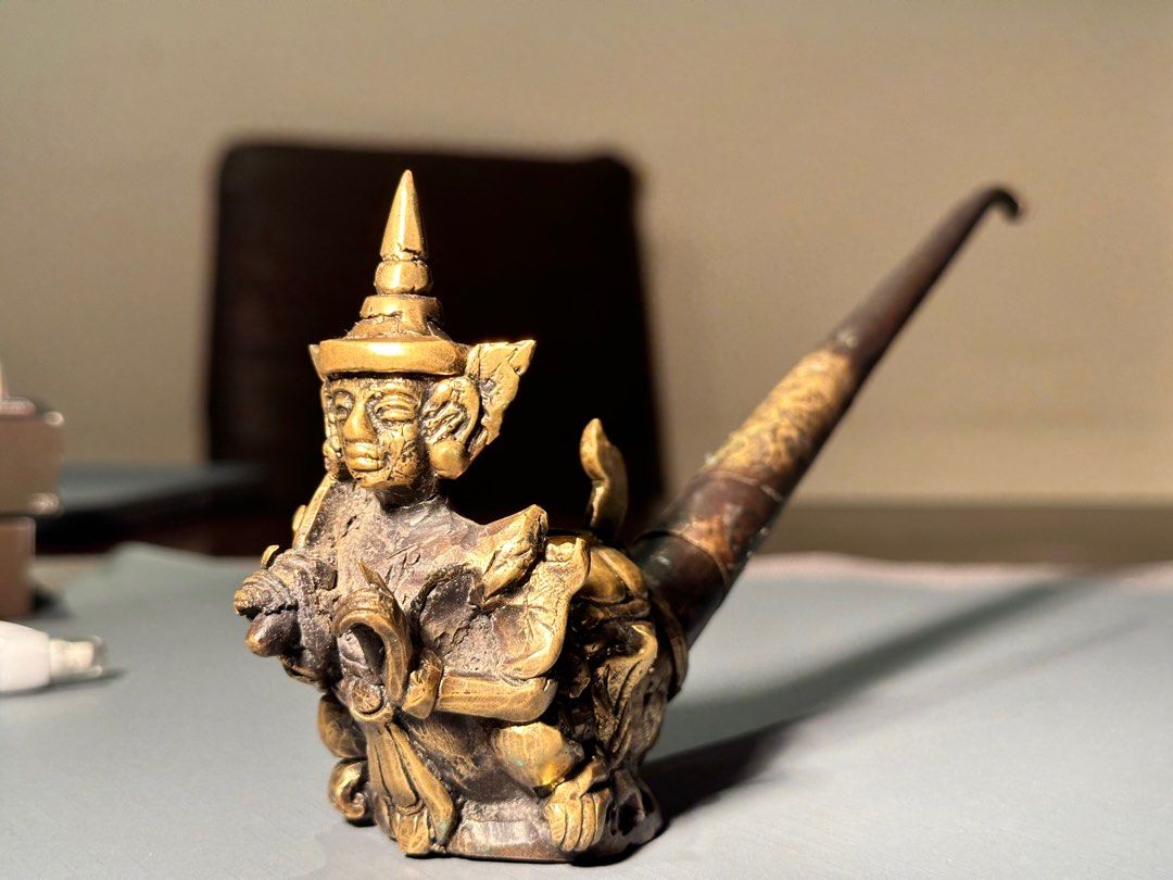 Burmese 200yrs old ancient smoking pipe, Hobbies & Toys, Memorabilia ...