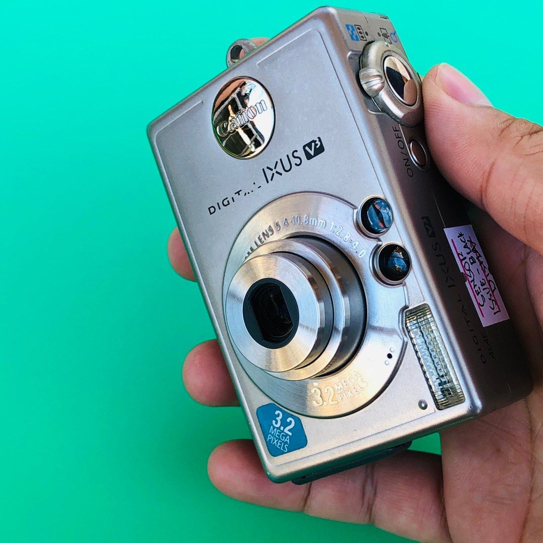Canon Digital IXUS v3, Photography, Cameras on Carousell
