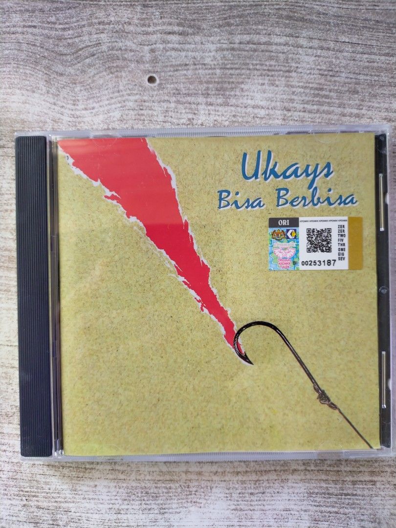 CD. Ukays (Biasa Berbisa)., Hobbies & Toys, Music & Media, CDs & DVDs on Carousell