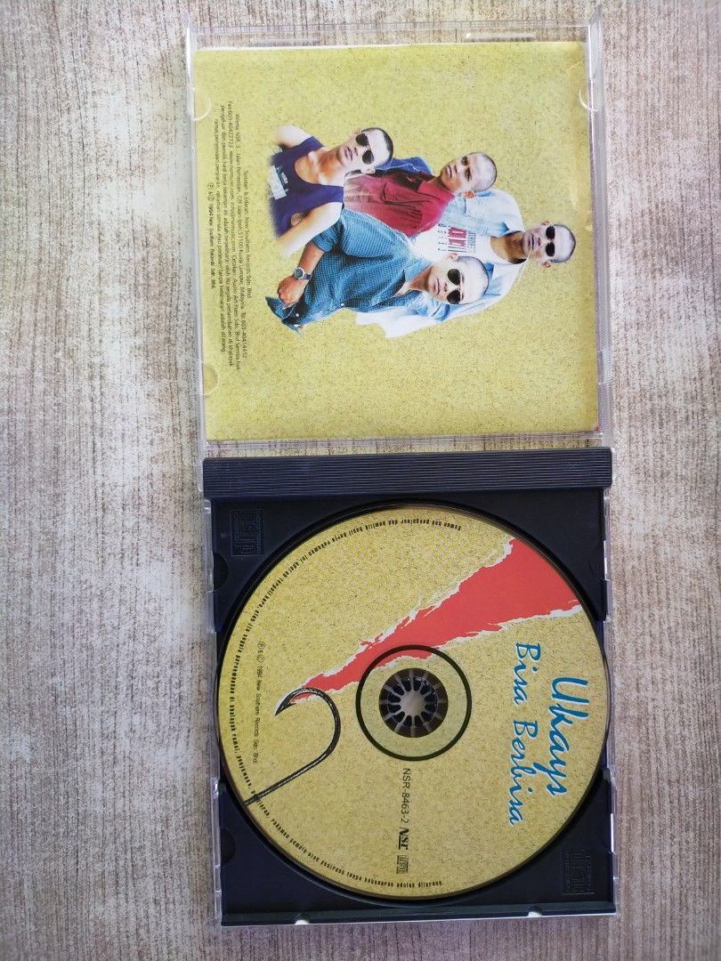 CD. Ukays (Biasa Berbisa)., Hobbies & Toys, Music & Media, CDs & DVDs on Carousell