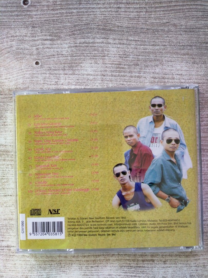 CD. Ukays (Biasa Berbisa)., Hobbies & Toys, Music & Media, CDs & DVDs on Carousell