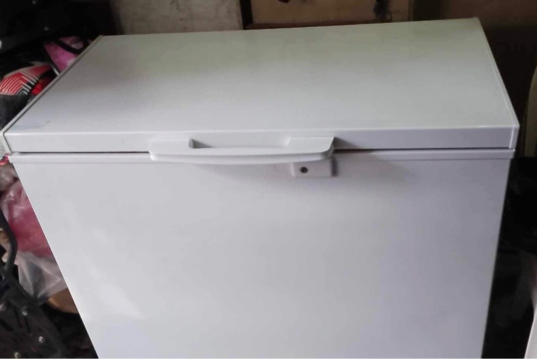Chest freezer, TV & Home Appliances, Other Home Appliances on Carousell
