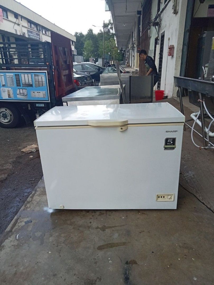 Chest Freezer 300L, TV & Home Appliances, Kitchen Appliances ...