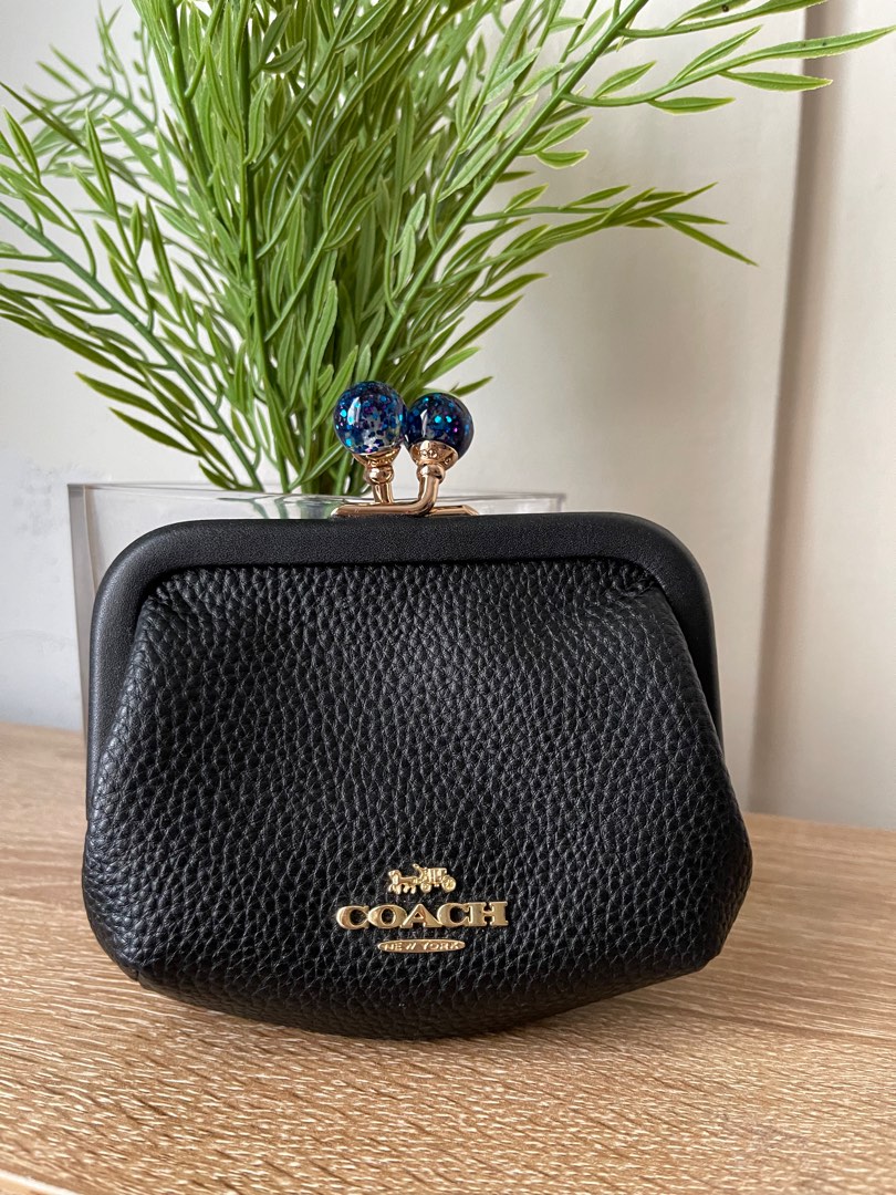 Coach Coinpurse, Women's Fashion, Bags & Wallets, Wallets & Card ...