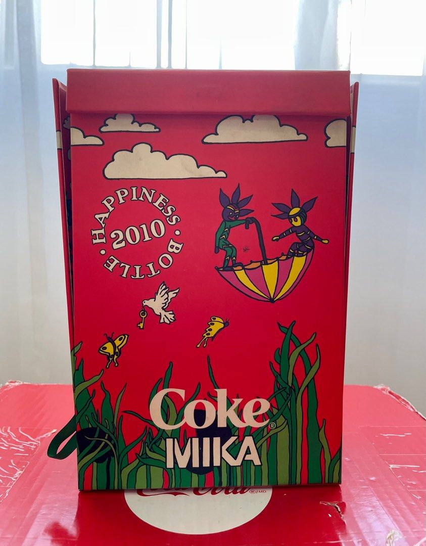 Coca-Cola MIKA LIMITED EDITION Happiness Bottle 2010, Hobbies & Toys ...