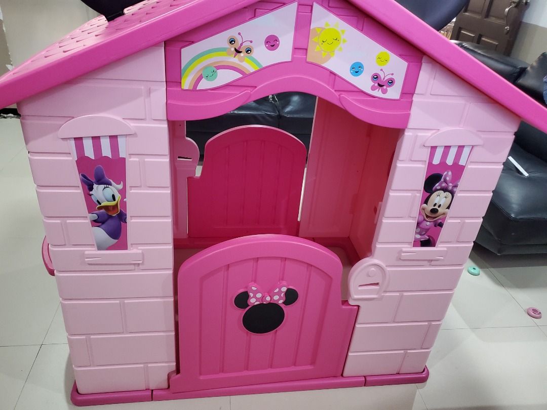 Delta Children Minnie Mouse Plastic Indoor/Outdoor Playhouse with Easy ...