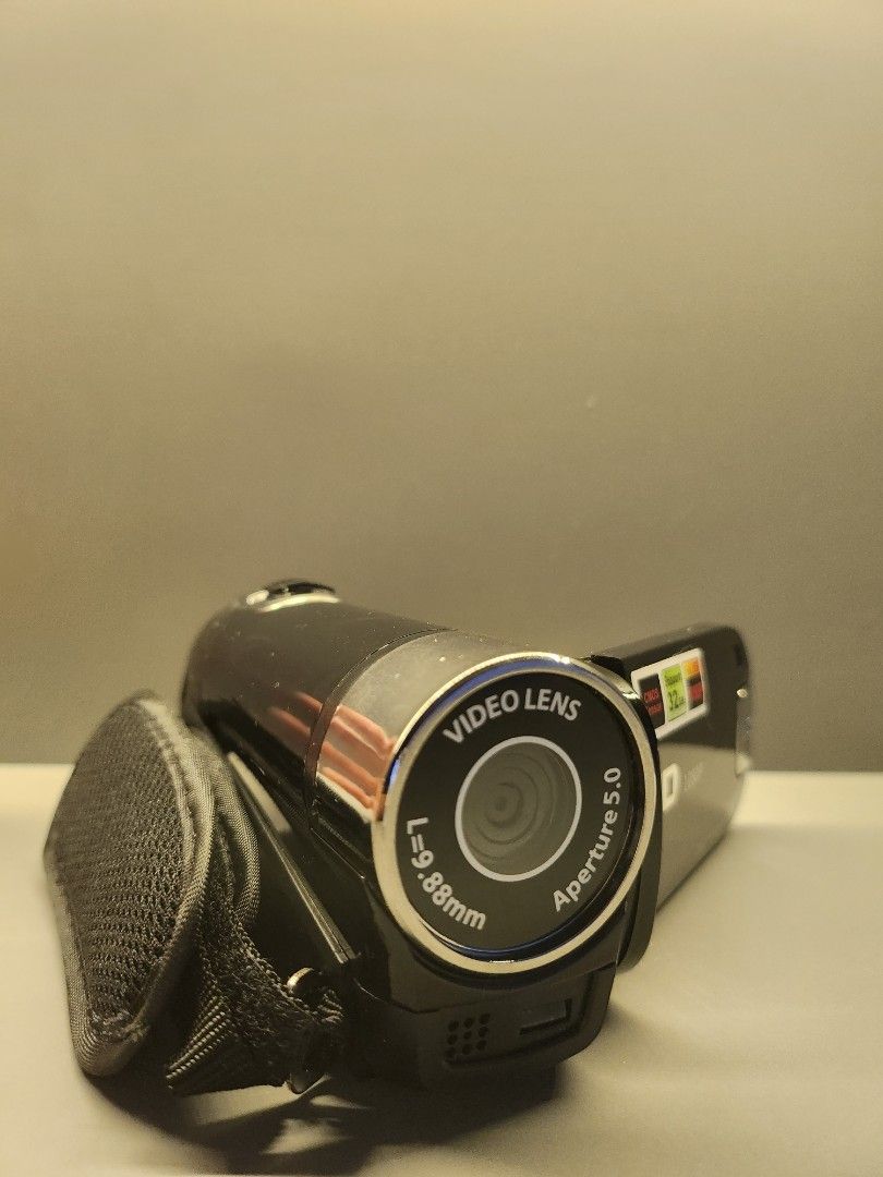 Display camera.... Not working, Photography, Cameras on Carousell