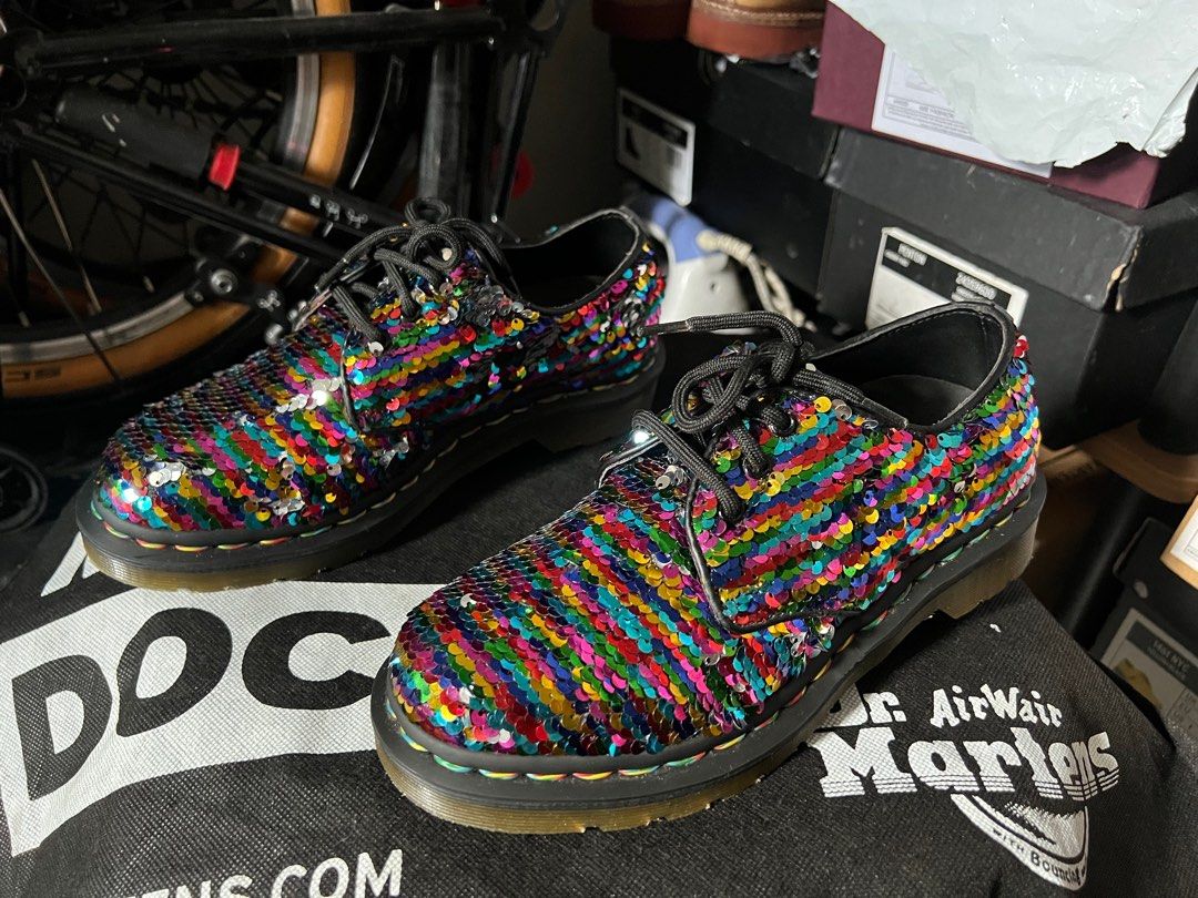 Dr. Martens 1461 Uk3, Women's Fashion, Footwear, Boots on Carousell