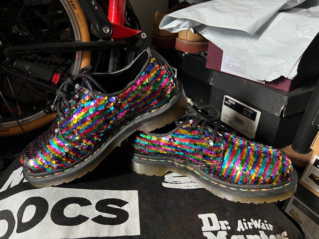 Dr. Martens 1461 Uk3, Women's Fashion, Footwear, Boots on Carousell