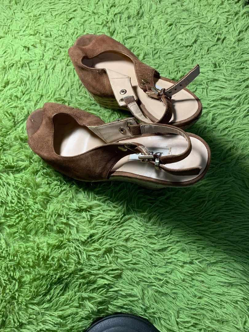 Dune brown suede wedge, Women's Fashion, Footwear, Wedges on Carousell