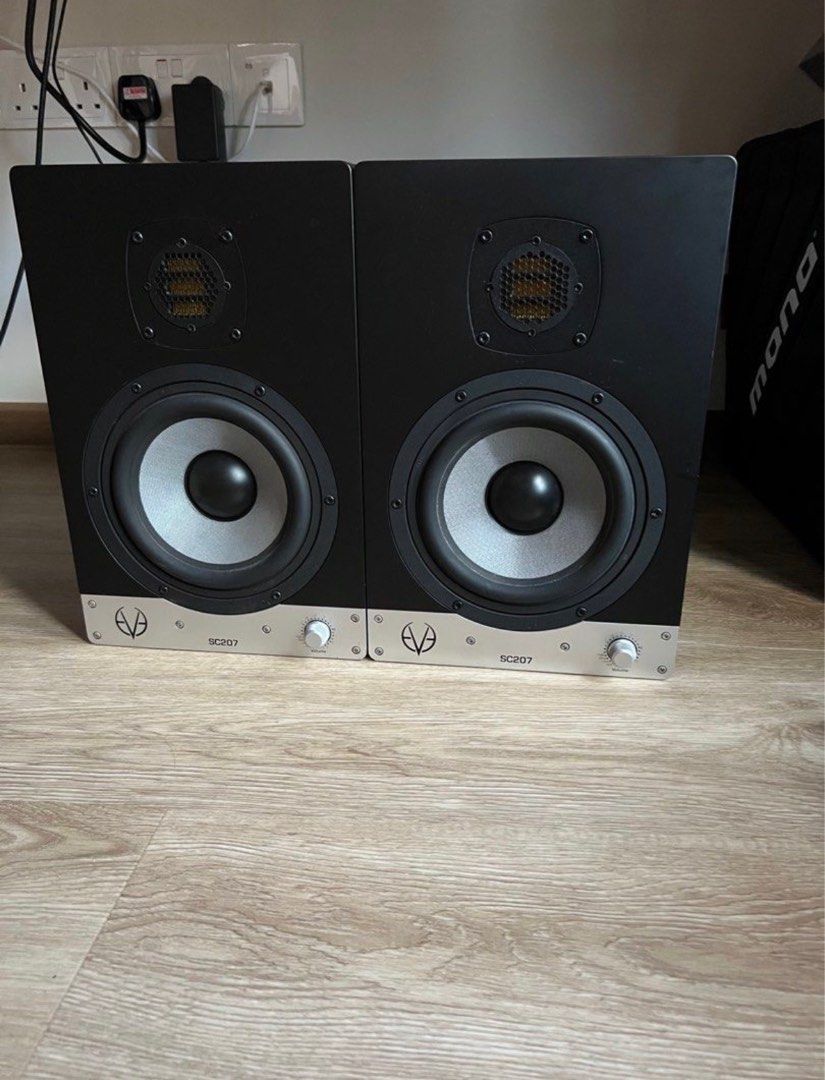 Eve Audio SC207 monitor speakers, Audio, Soundbars, Speakers ...