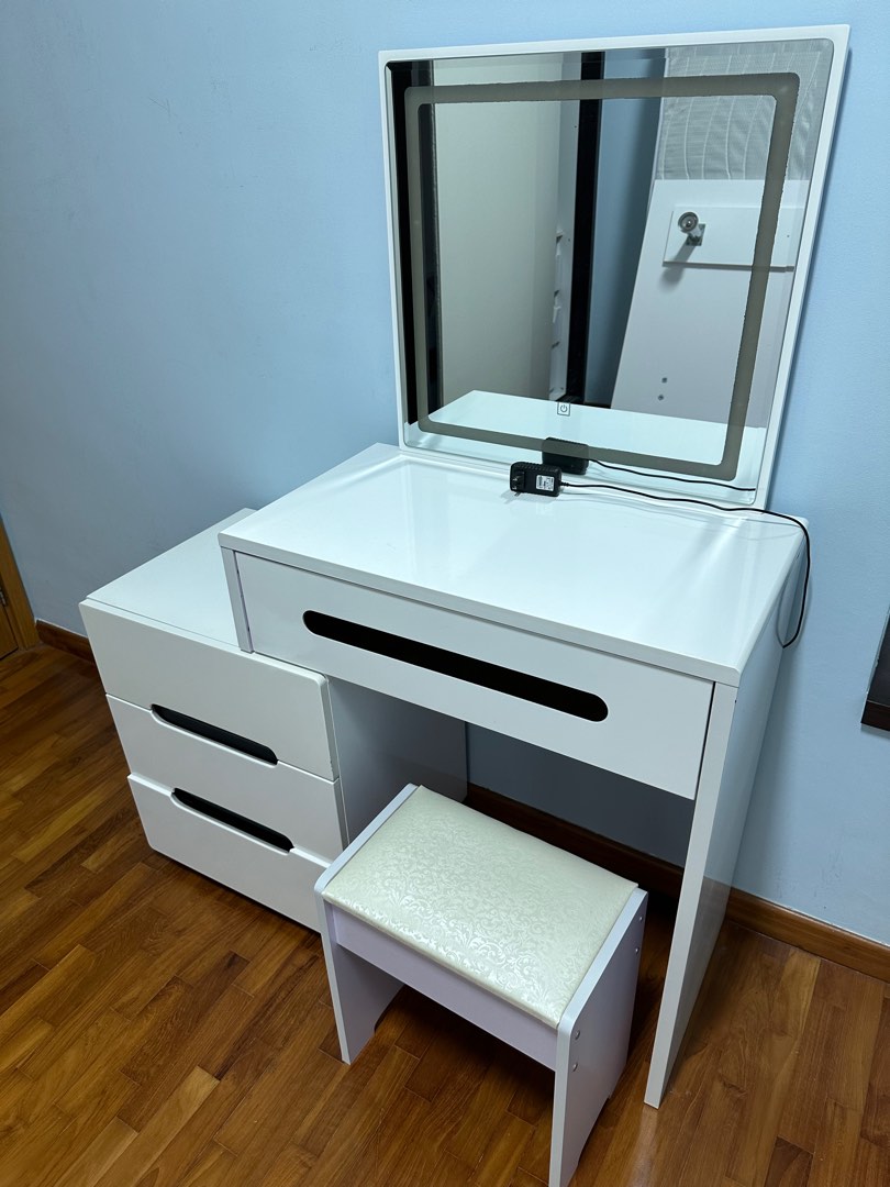 Extendable dressing table with stool and free chair, Furniture & Home ...