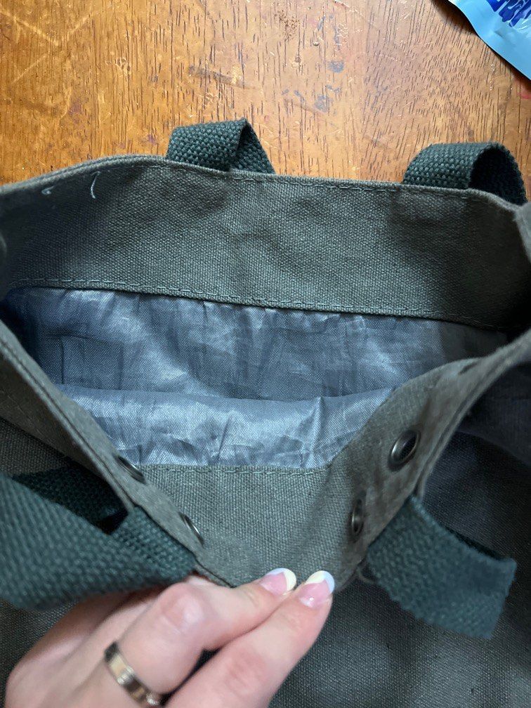 [FREE] Army Green Tote Bag, Women's Fashion, Bags & Wallets, Tote Bags ...