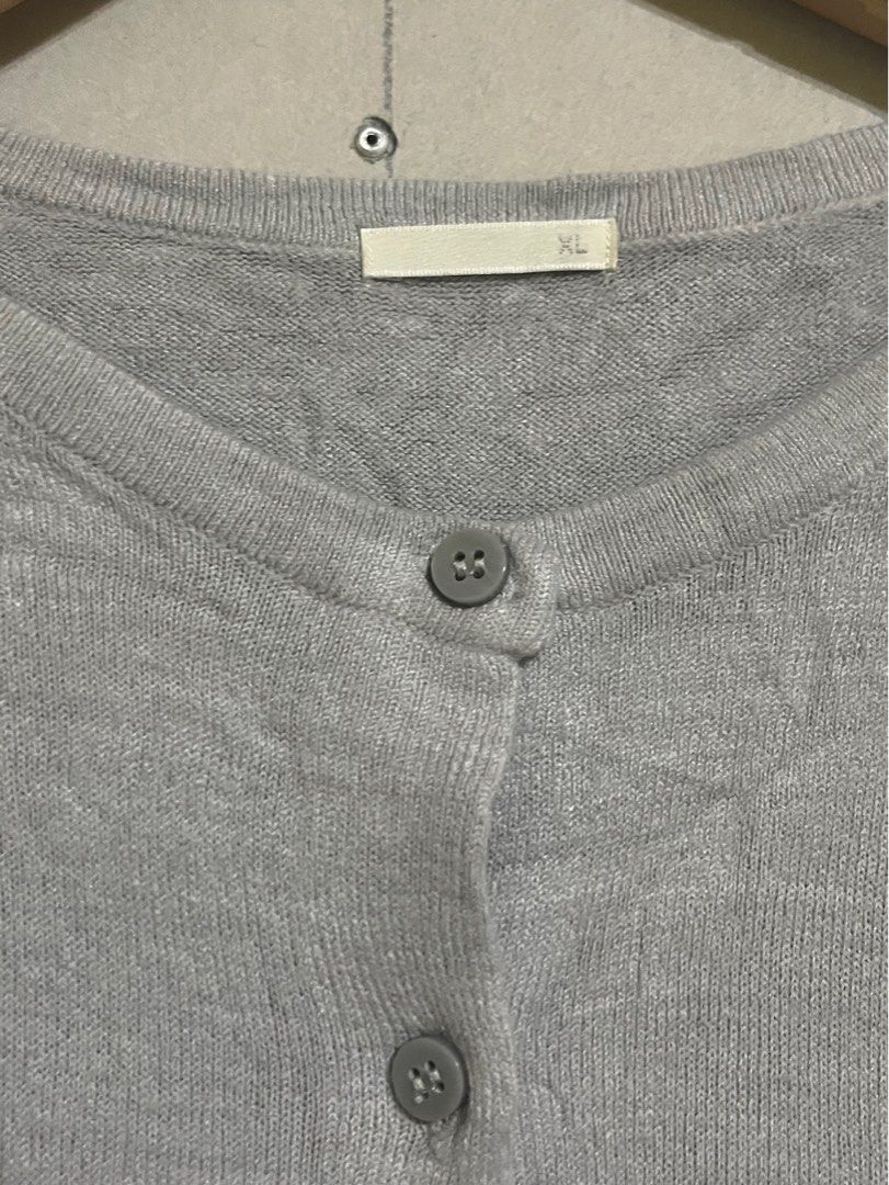GU Uniqlo Gray Cardigan, Women's Fashion, Coats, Jackets and Outerwear ...