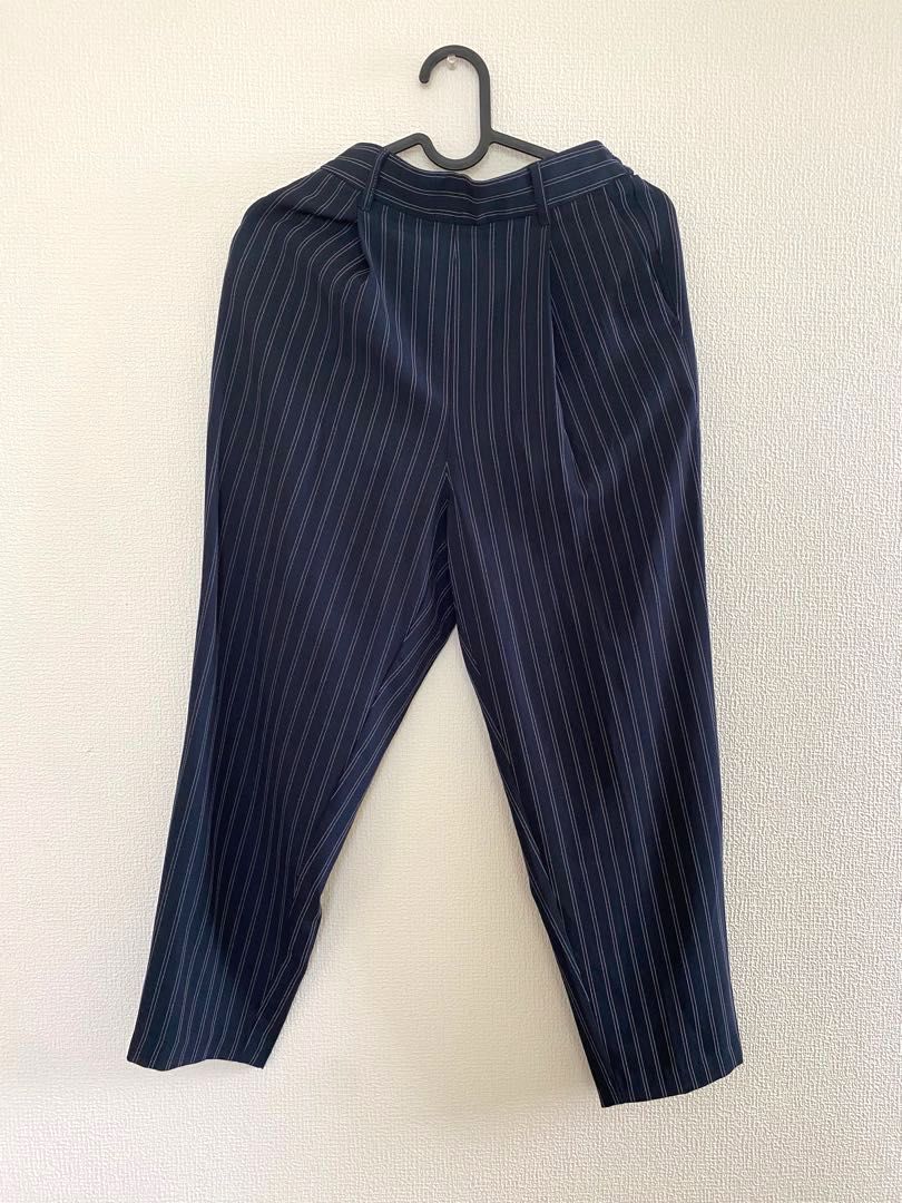 GU Uniqlo Navy Blue Pinstripe Trousers, Women's Fashion, Bottoms, Other Bottoms on Carousell