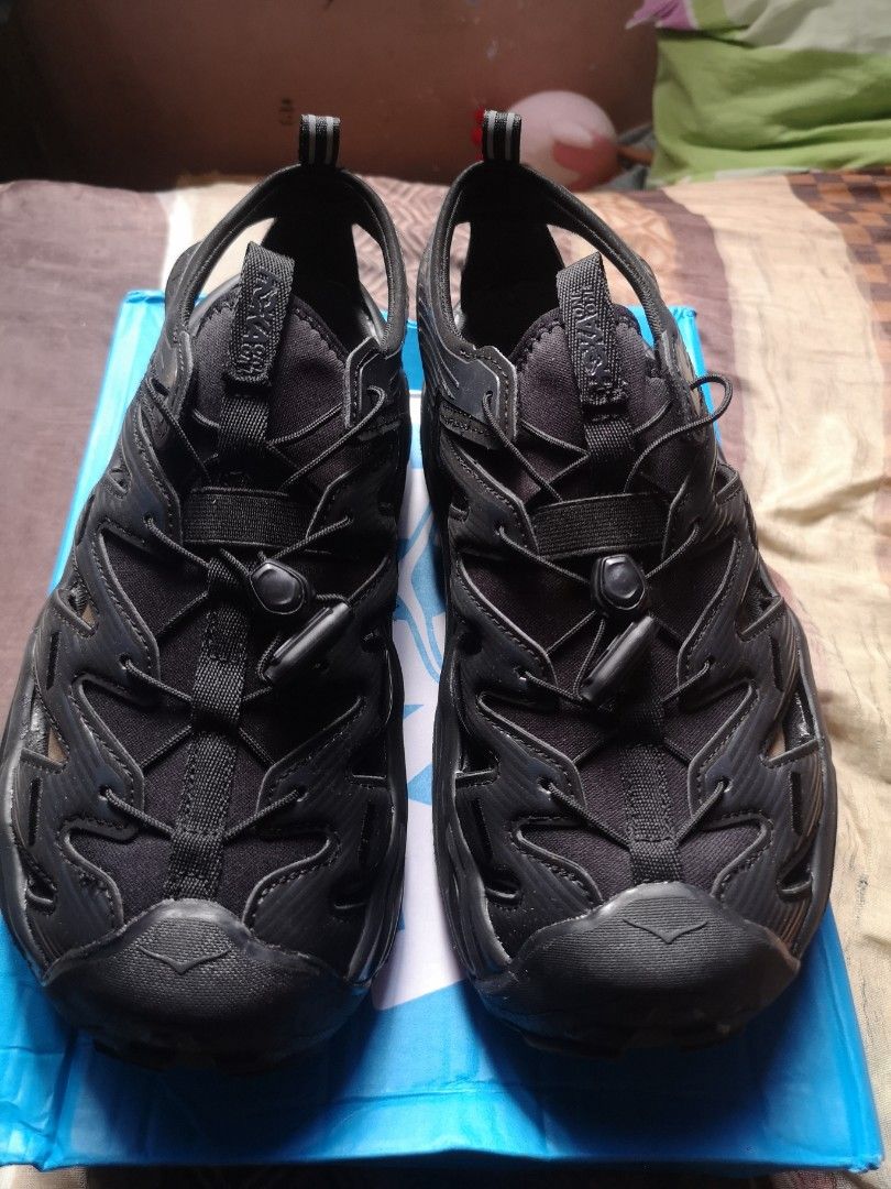 Hoka sandals, Men's Fashion, Footwear, Flipflops and Slides on Carousell