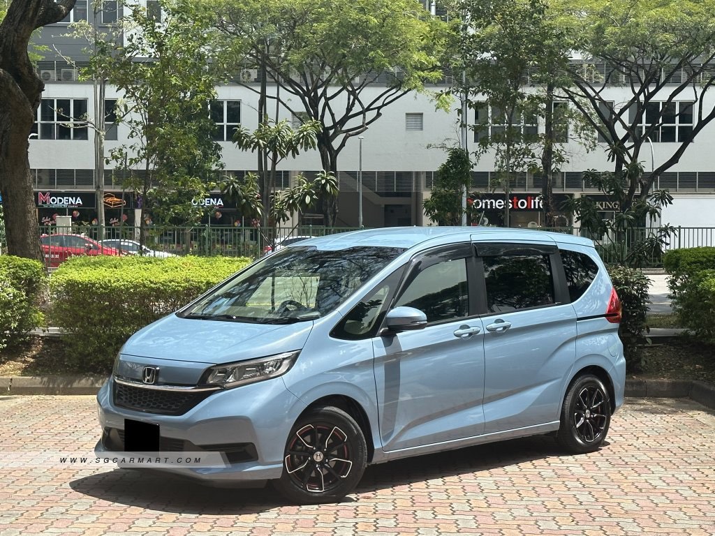 Honda Freed 1.5 G Honda Sensing Dual Power Doors 7-Seater (A), Cars ...