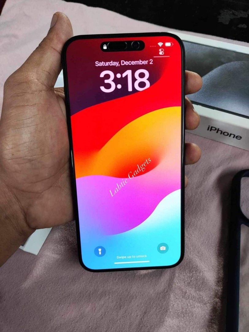 Iphone 15 pro max 256gb Blue Titanium hk variant dual physical sim ...