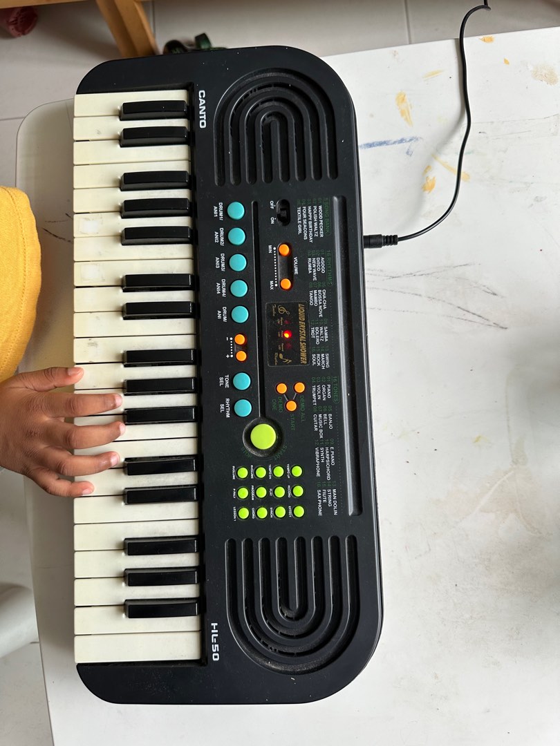 Keyboard, Hobbies & Toys, Music & Media, Musical Instruments on Carousell
