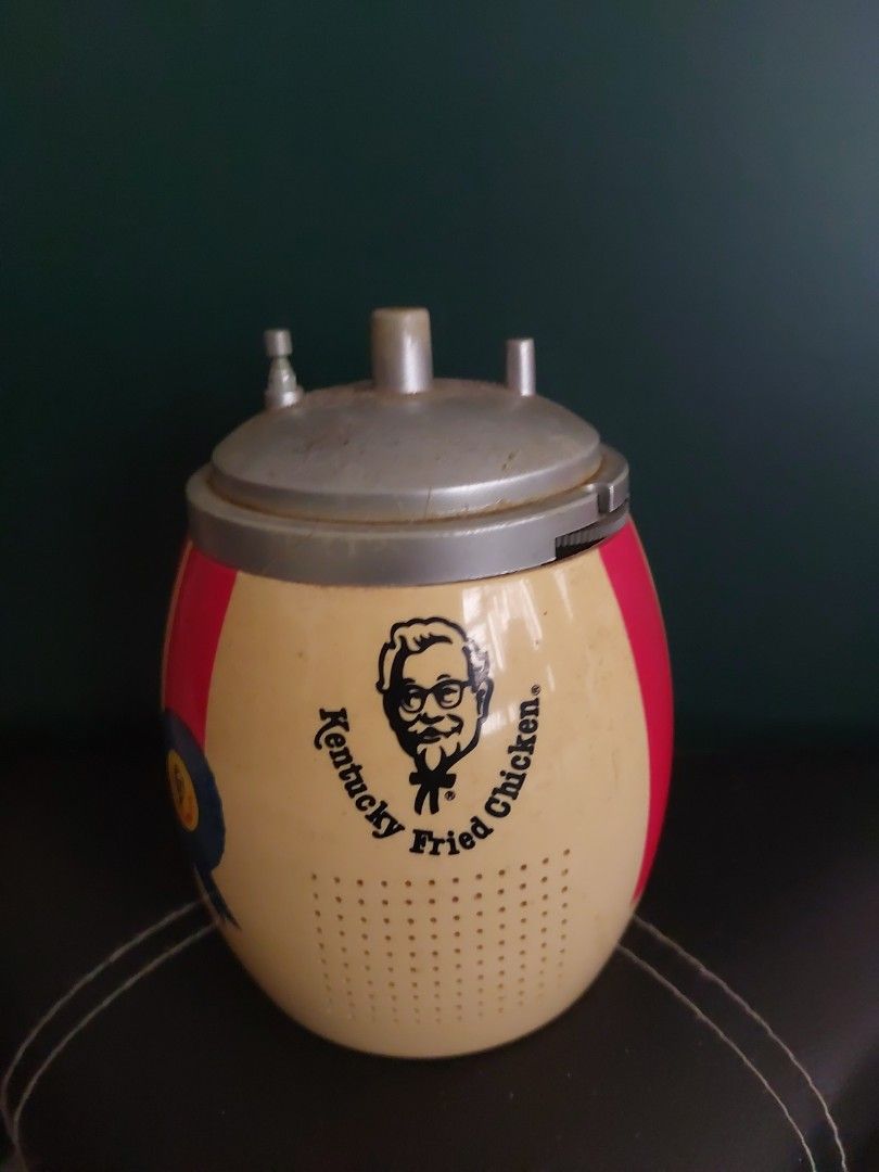 KFC Toy - Mini Radio, Hobbies & Toys, Memorabilia & Collectibles ...