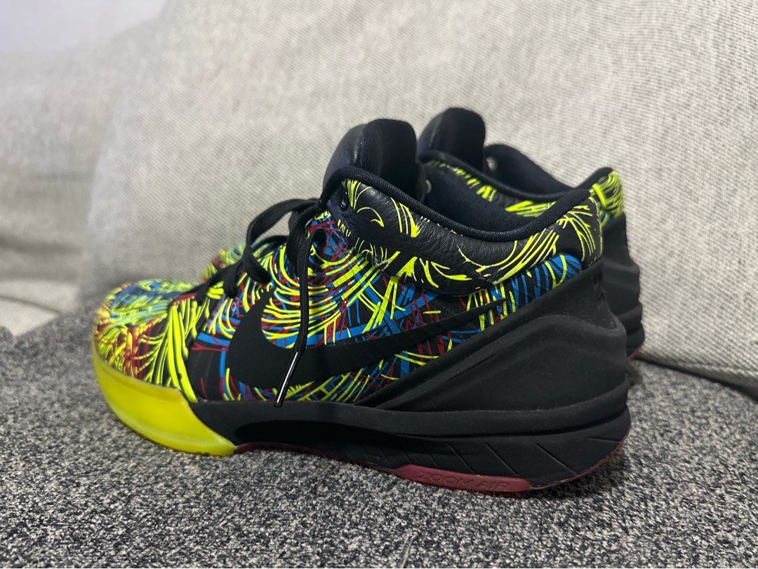 Kobe 4 protro Wizenard, Men's Fashion, Footwear, Sneakers on Carousell