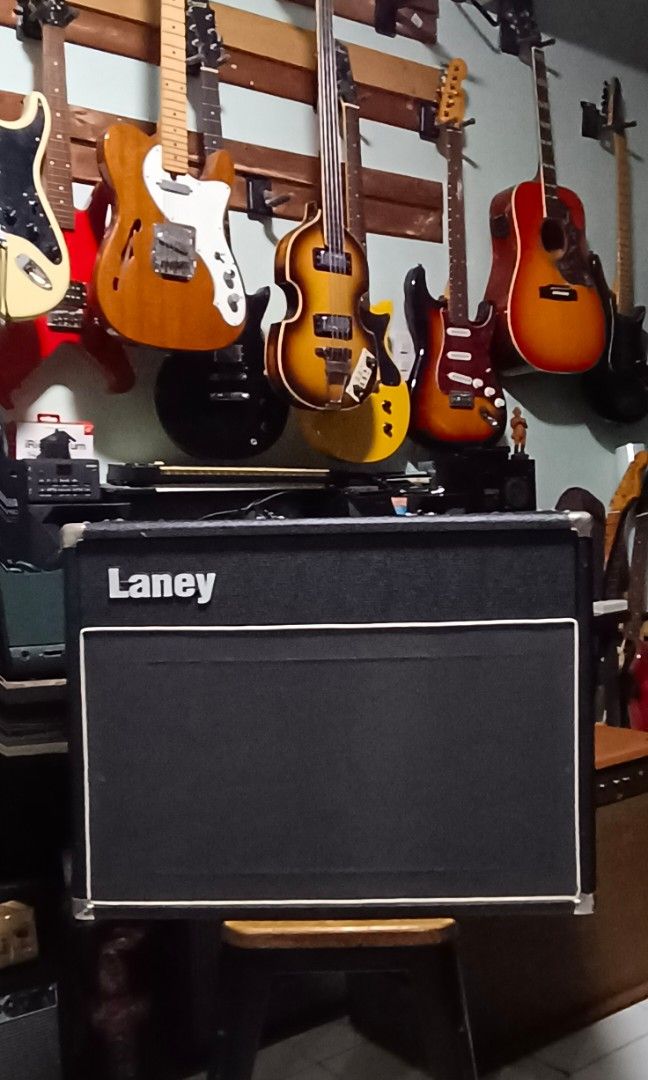 Laney vc30 212 tube guitar amplifier, Hobbies & Toys, Music & Media ...