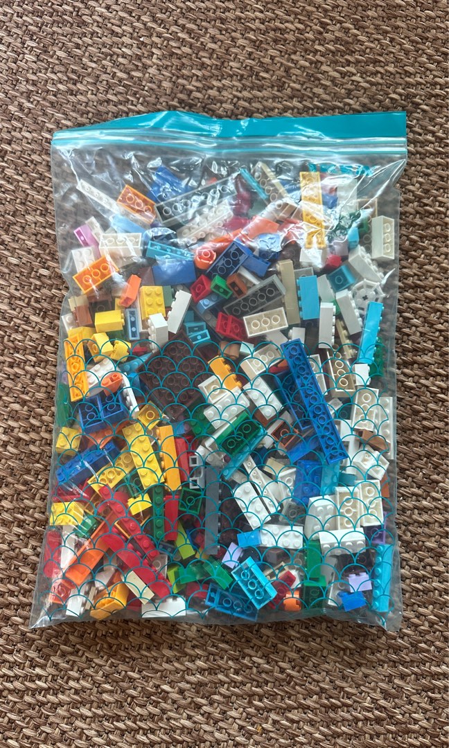 LEGO pieces, Hobbies & Toys, Toys & Games on Carousell