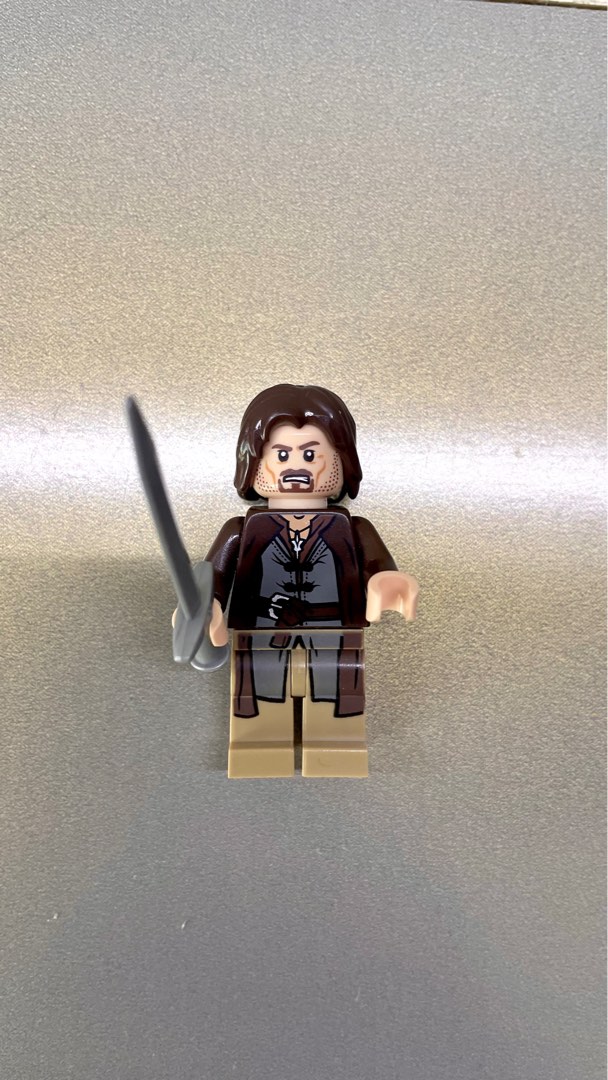 LEGO The Lord of the Rings Aragorn minifigure, Hobbies & Toys, Toys ...