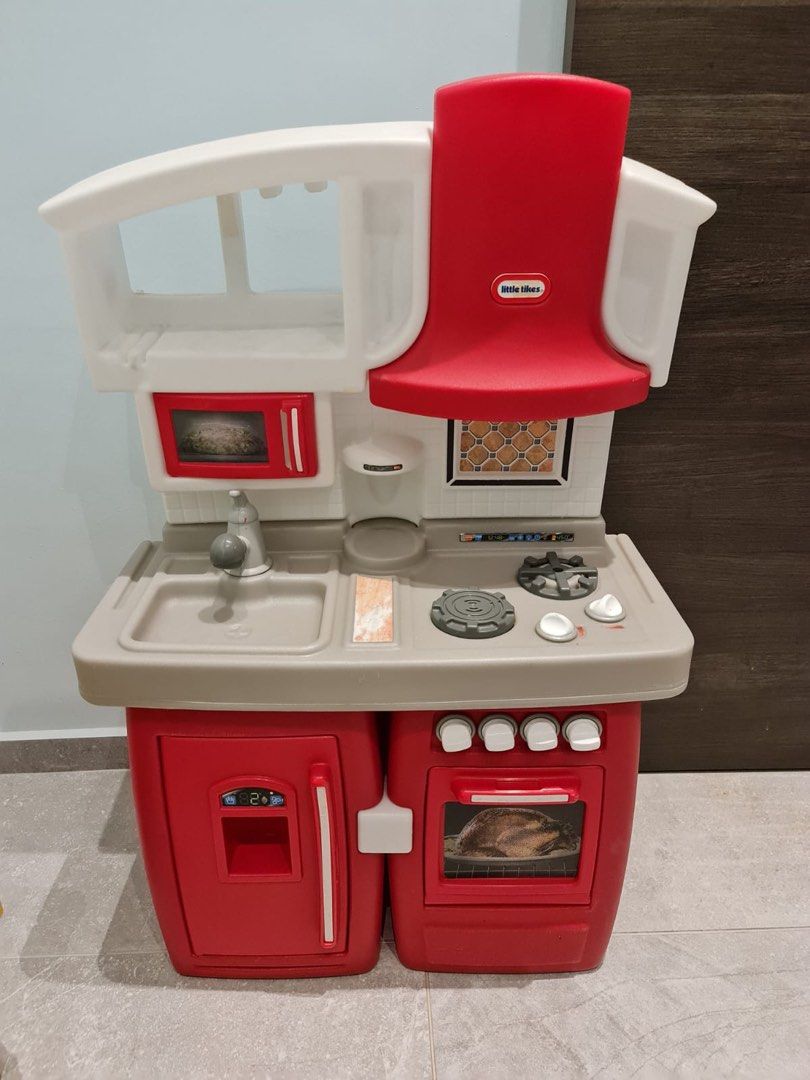 Little tikes Bake and grow kitchen, Babies & Kids, Baby Nursery & Kids ...