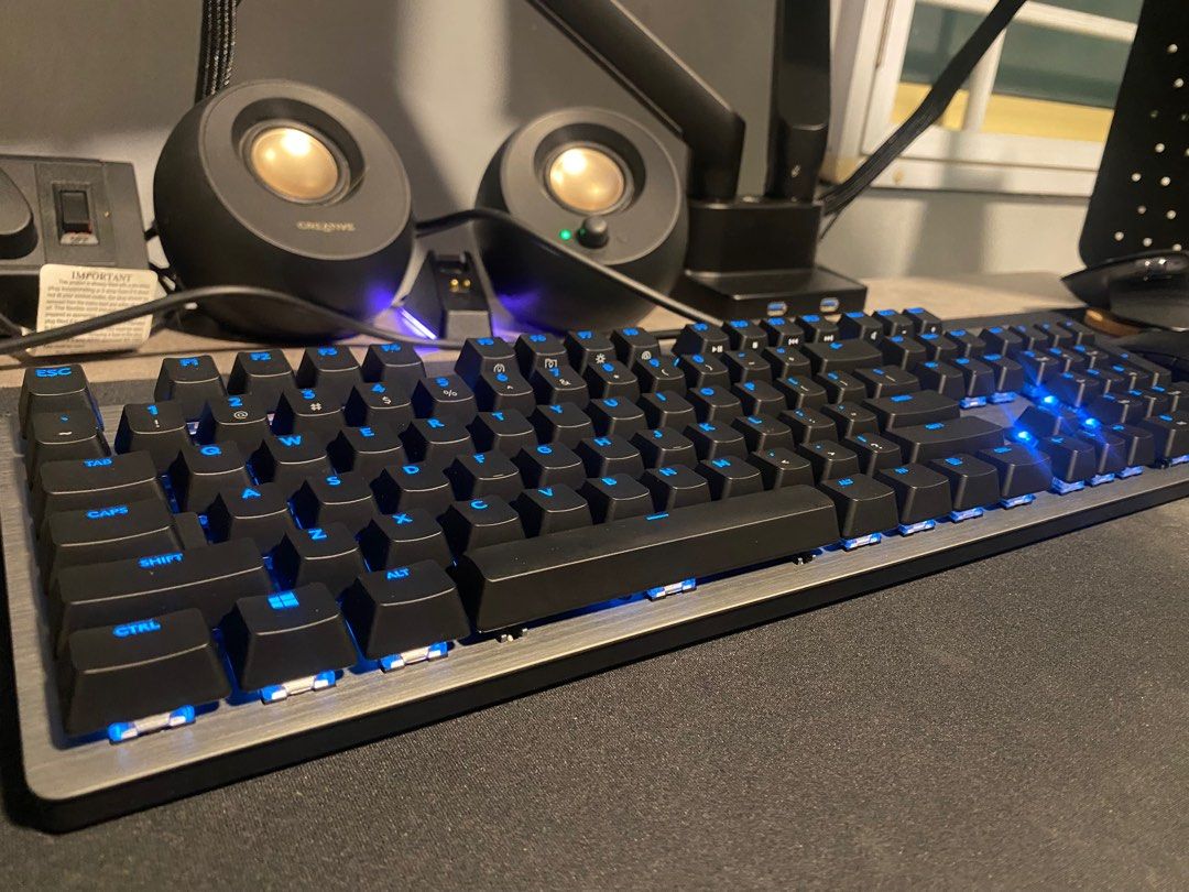 Logitech G512 Carbon RGB Mechanical Gaming Keyboard - FREE G513 WRIST ...