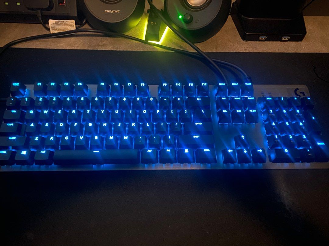 Logitech G512 Carbon RGB Mechanical Gaming Keyboard - FREE G513 WRIST ...