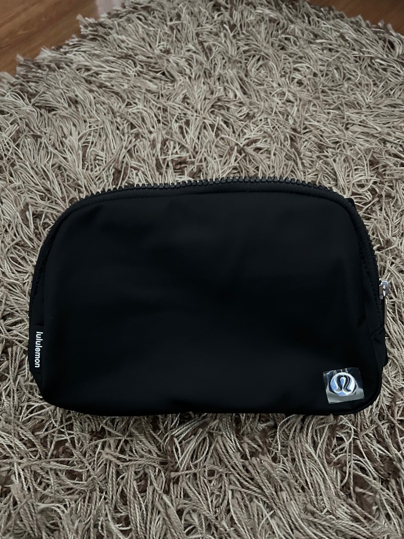 Lululemon Everywhere sling bag, Women's Fashion, Bags & Wallets, Cross ...