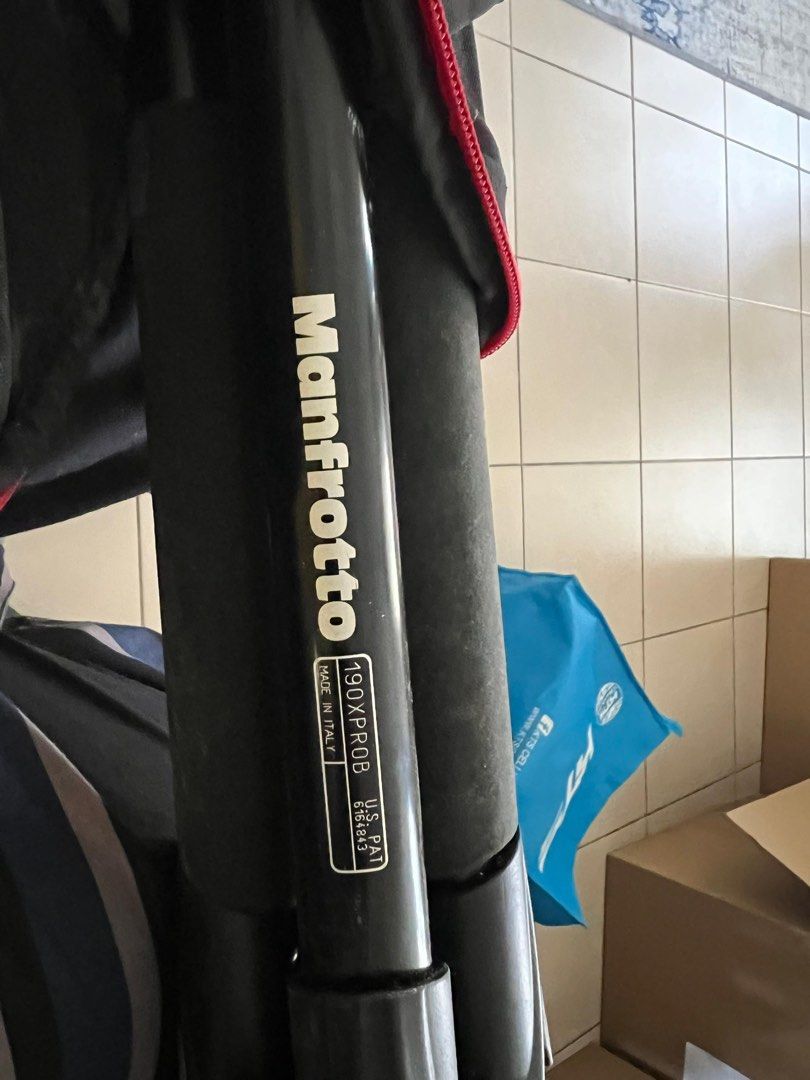 Manfrotto 190 Pro B Tripod, Photography, Photography Accessories ...