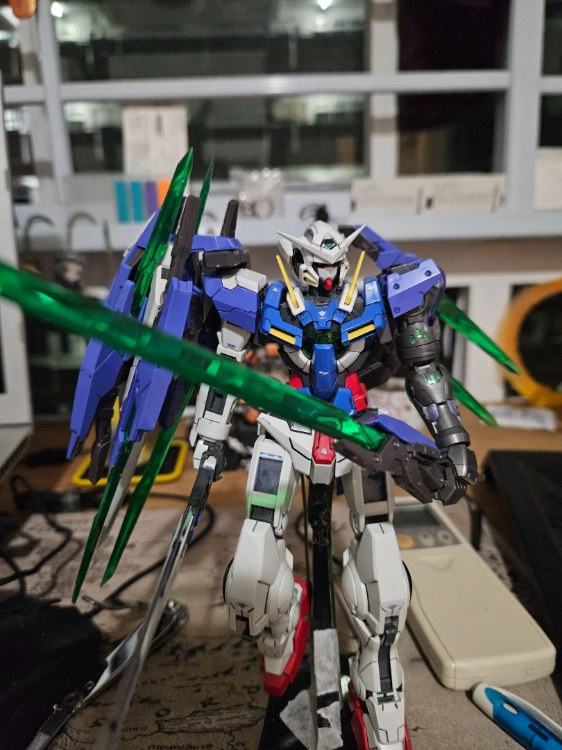 MG 1/100 Custom Build Gundam 00 Exia R4 with Susan Model kit, Hobbies ...