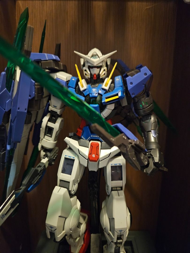 MG 1/100 Custom Build Gundam 00 Exia R4 with Susan Model kit, Hobbies ...